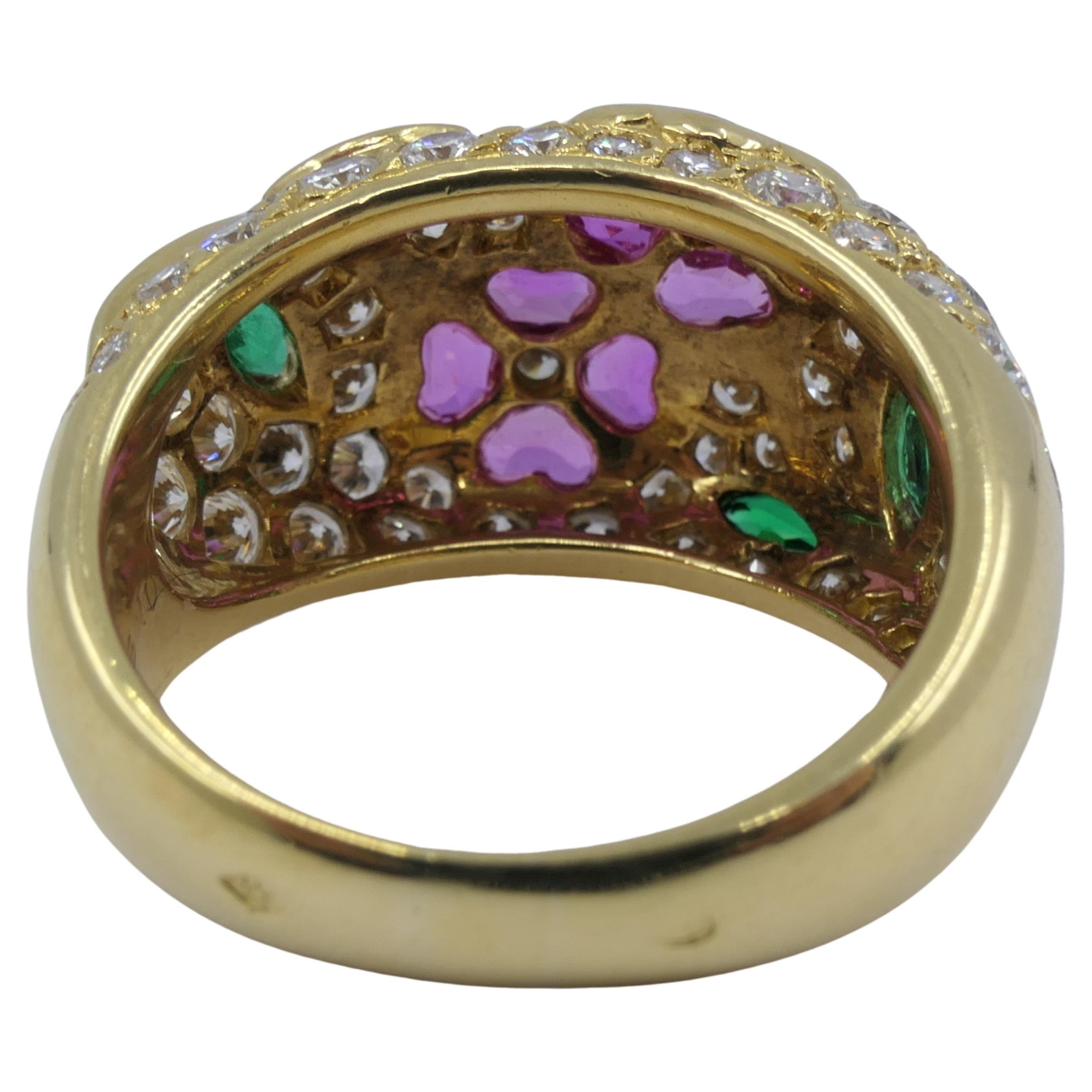 Van Cleef and Arpels Diamond Ring Gemstones Flower Design For Sale at ...