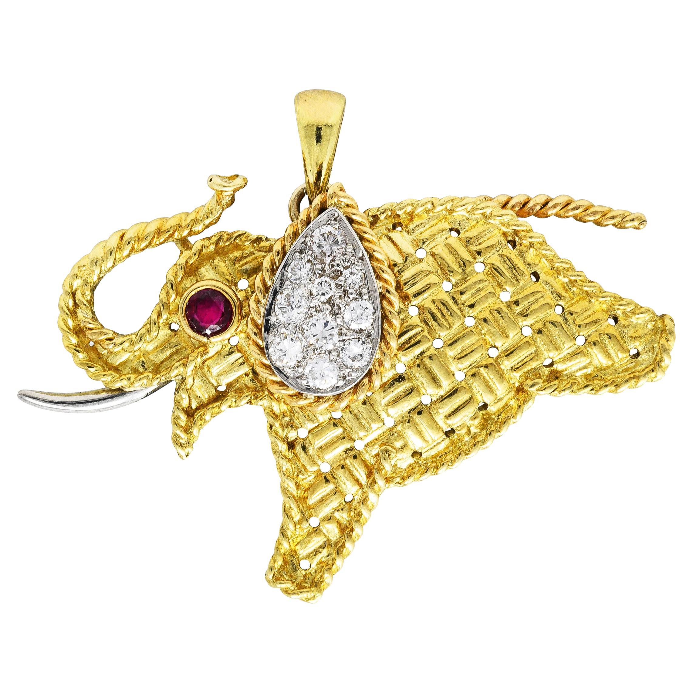 Van Cleef and Arpels Ancient Pendant 18 Karat Gold Artemis Greek ...