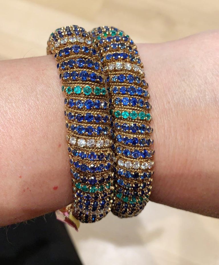 Van Cleef and Arpels Sapphire Yellow Gold Pelouse Bombe Bracelet Pair ...