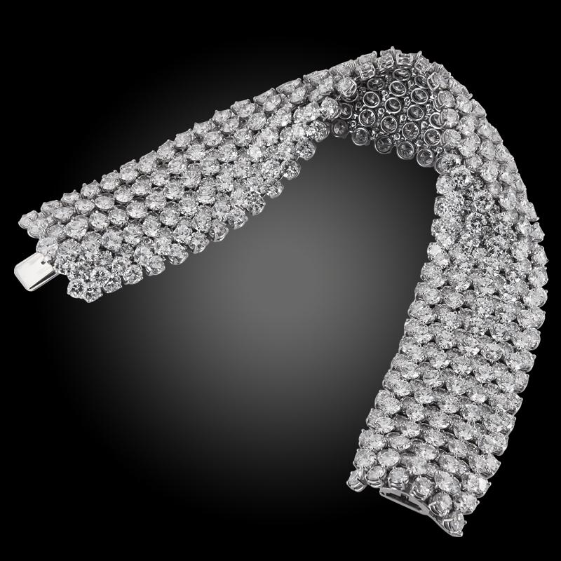 Van Cleef and Arpels Eleven-Row Diamond Platinum Bracelet For Sale at ...