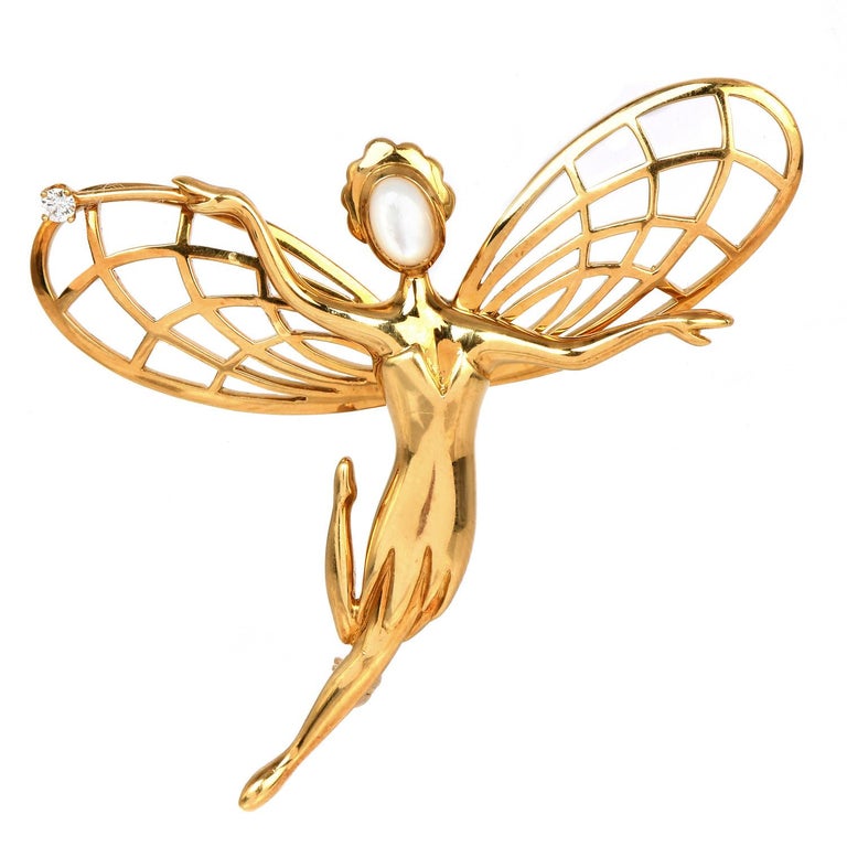 Van Cleef and Arpels Fairy Moon Stone VCA 18K YG Brooch For Sale at 1stDibs