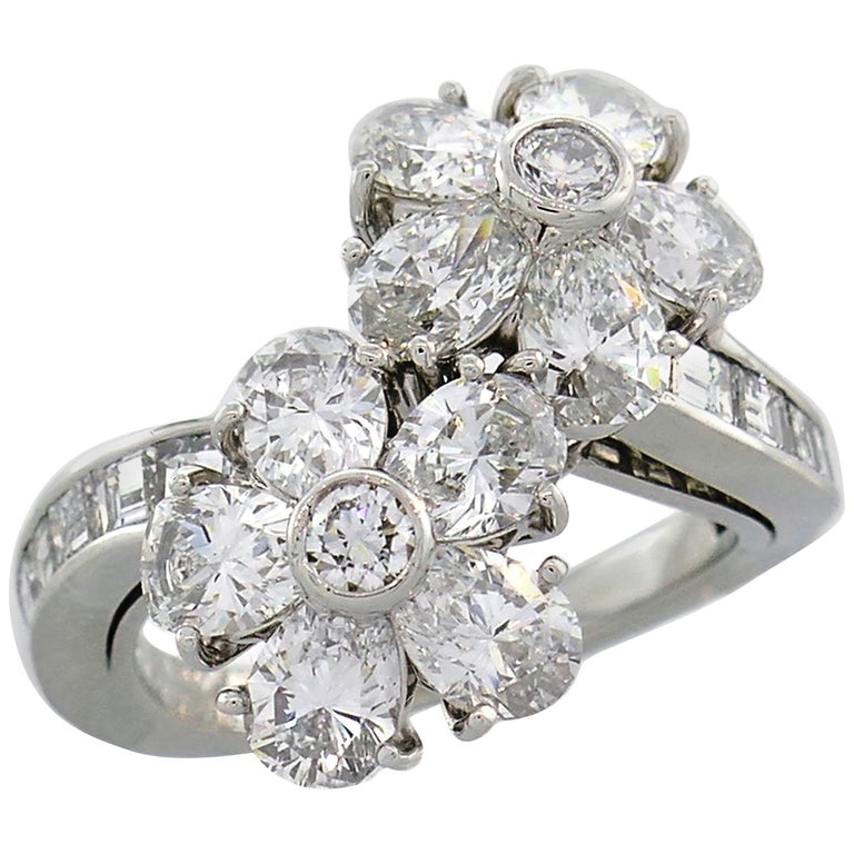Van Cleef and Arpels Fleurette Diamond Platinum Ring VCA at 1stDibs ...