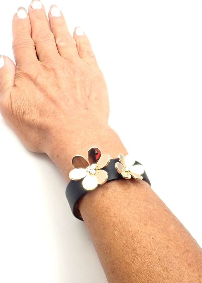 Van Cleef and Arpels Frivole Diamond Flower Yellow Gold Bracelet at 1stDibs