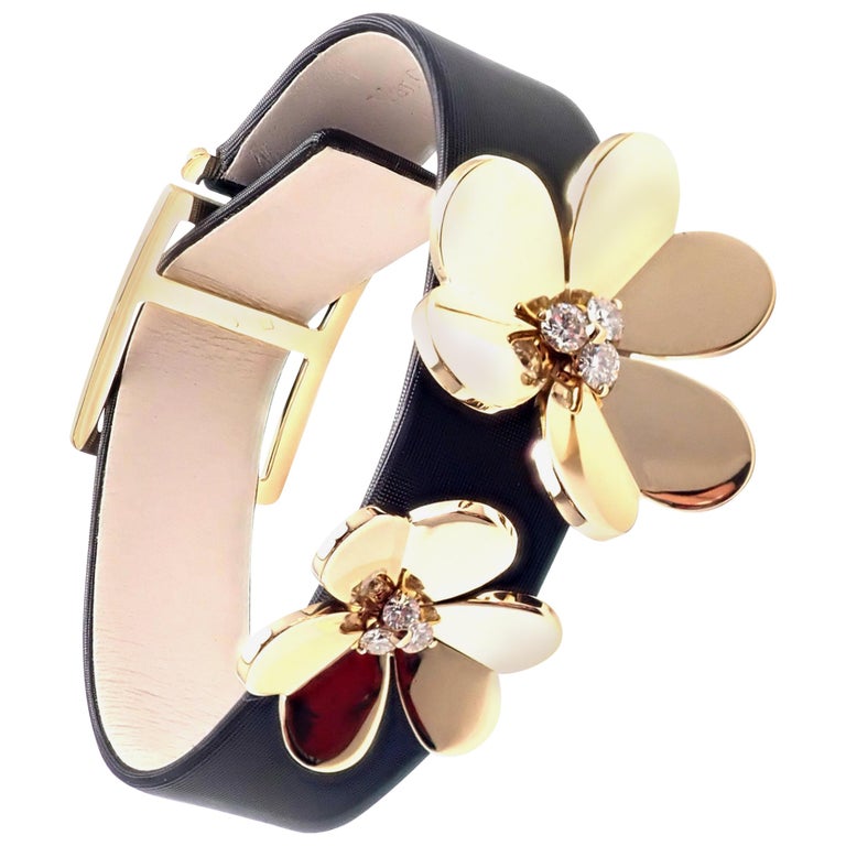 Van Cleef and Arpels Frivole Diamond Flower Yellow Gold Bracelet at 1stDibs