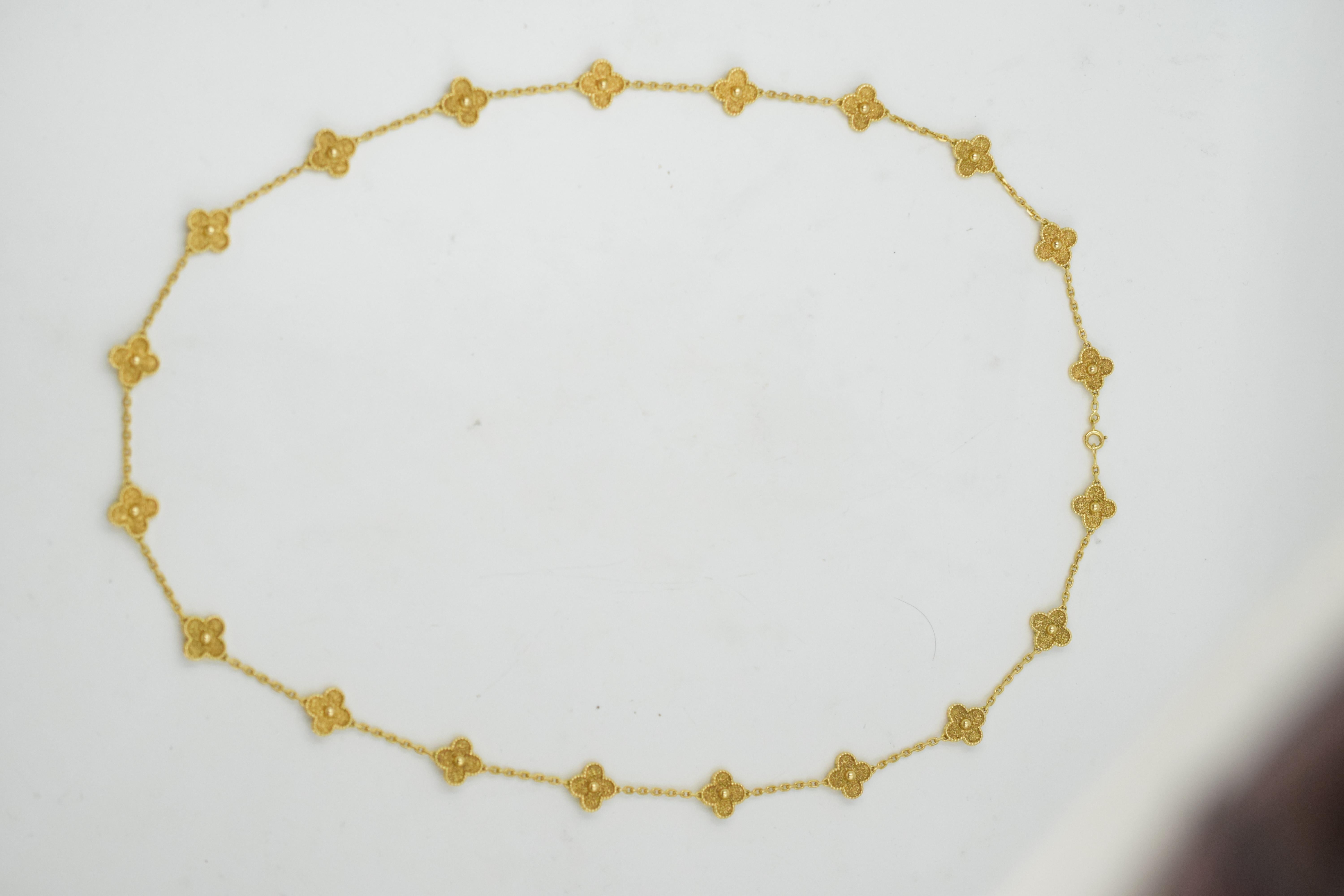 Van Cleef and Arpels Gold 20 Motif Vintage Alhambra at 1stDibs | french ...