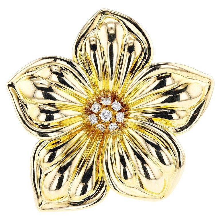 Van Cleef and Arpels Gold and Diamond Floral Brooch, 18k For Sale at ...