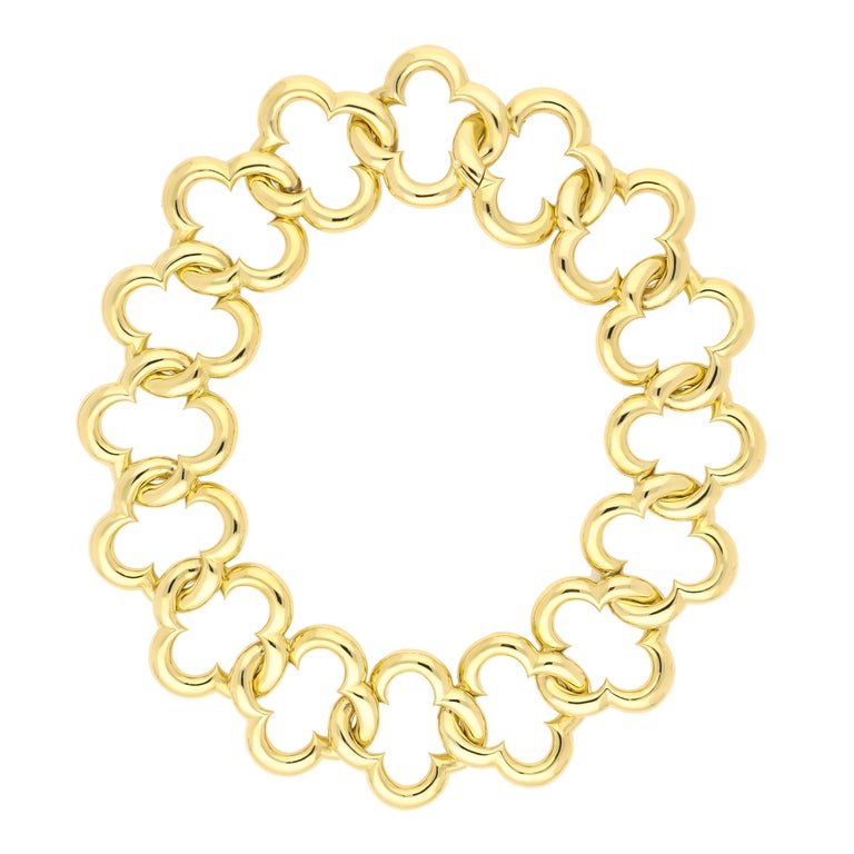 Van Cleef and Arpels Large Alhambra 18k Yellow Gold Outline Necklace ...
