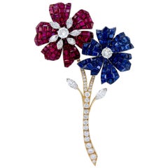 An Exquisite Van Cleef and Arpels Flower Brooch at 1stDibs