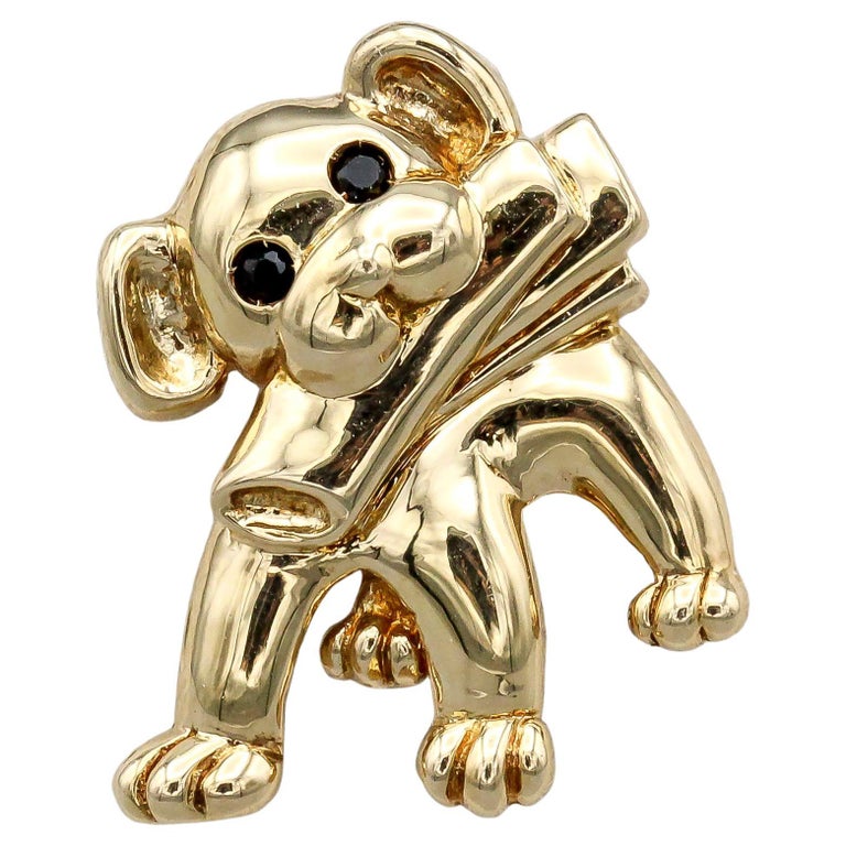 Van Cleef and Arpels Onyx 18k Gold Dog Brooch For Sale at 1stDibs