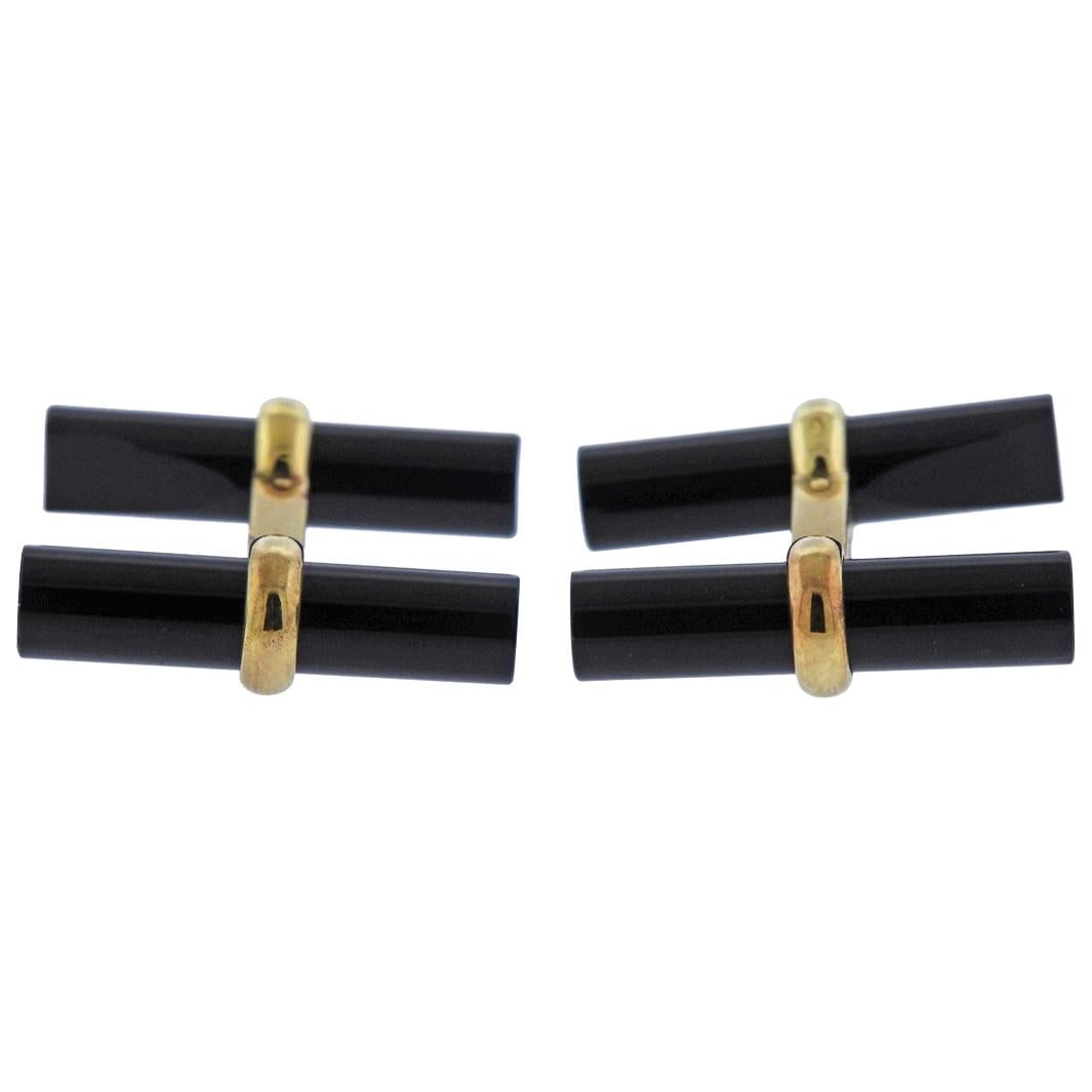Van Cleef and Arpels Alhambra Mother of Pearl Yellow Gold Cufflinks at ...