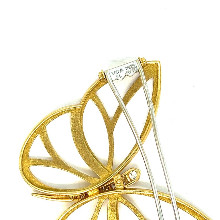 Van Cleef and Arpels Papillon Diamond Butterfly Brooch For Sale at 1stDibs