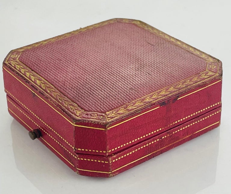 Van Cleef and Arpels Paris, Jewellery Antique Display Box For Sale at ...