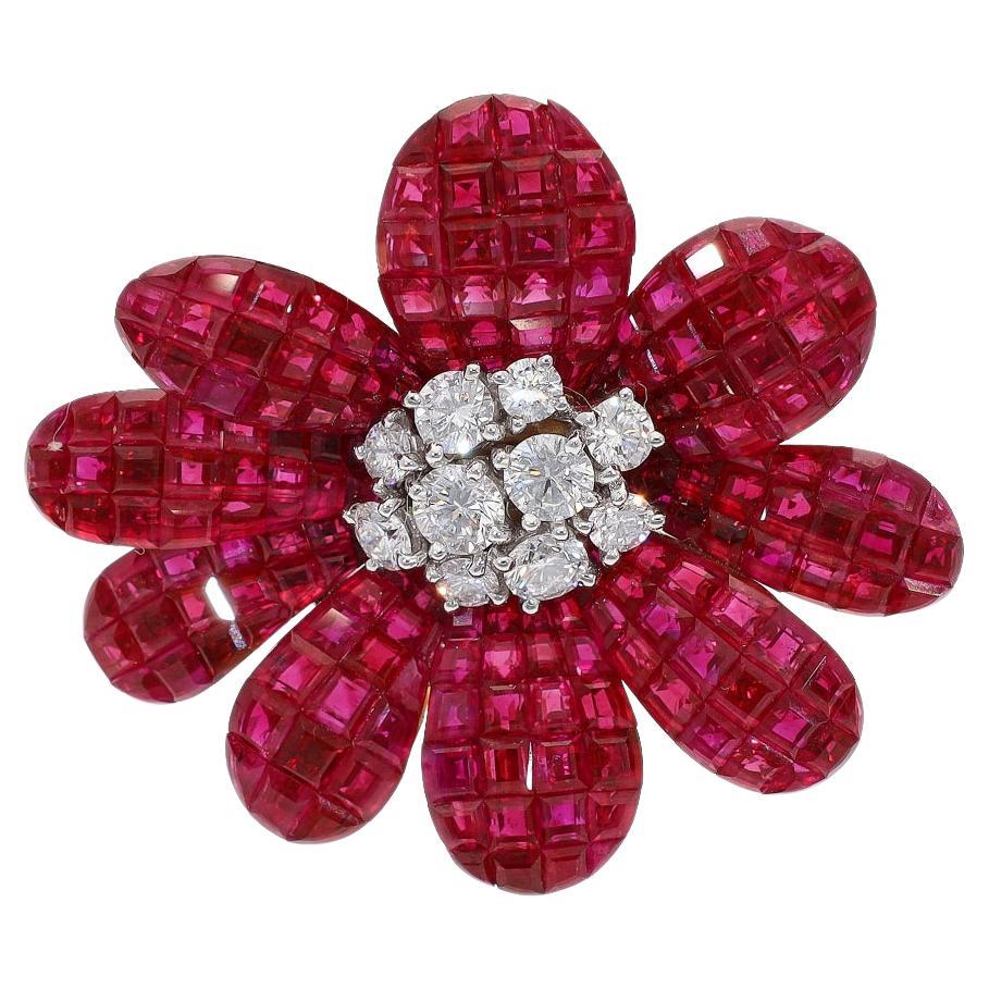 Van Cleef and Arpels Ruby Diamond Ring at 1stDibs