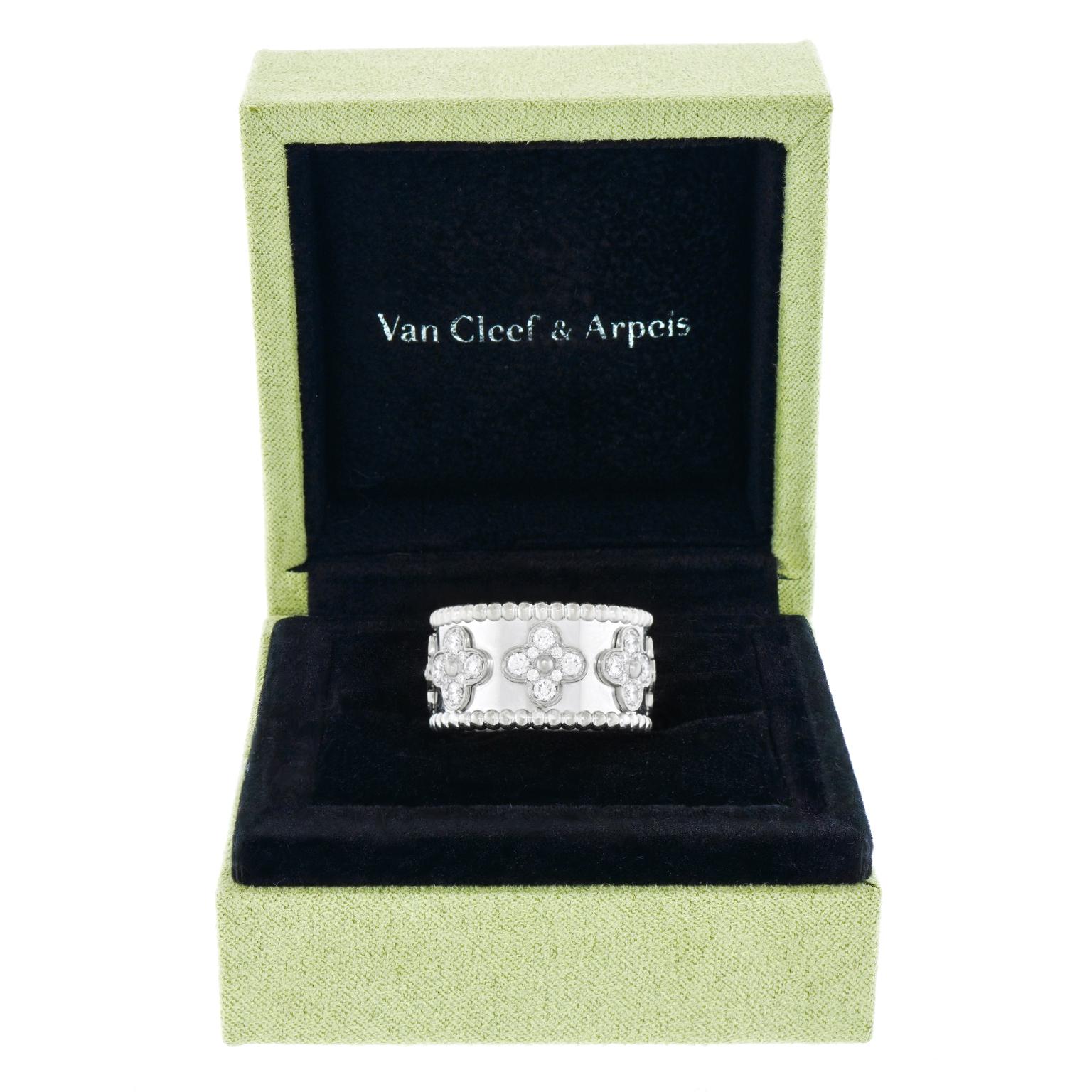 Van Cleef and Arpels Perlée Clovers Ring Extra Wide Model For Sale at ...