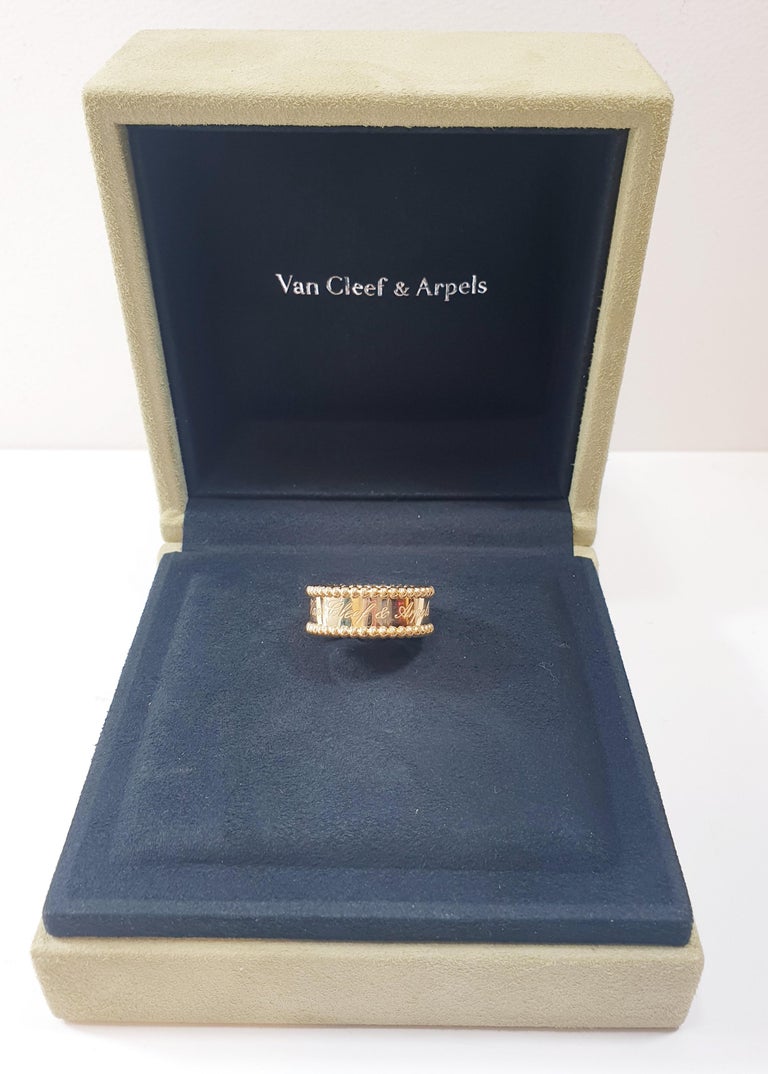 Van Cleef and Arpels Perlée Signature Statement Ring in 18k yellow gold ...