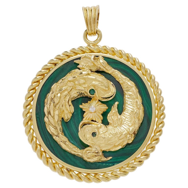 Van Cleef and Arpels Pisces Zodiac Pendant For Sale at 1stDibs