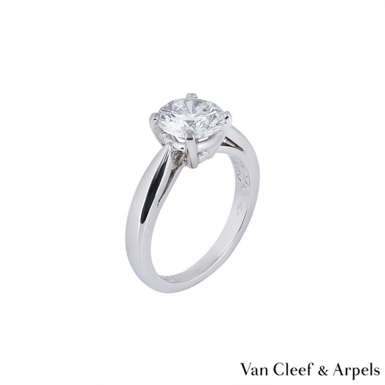 Van Cleef and Arpels Round Diamond Bonheur Solitaire Engagement Ring 1 ...