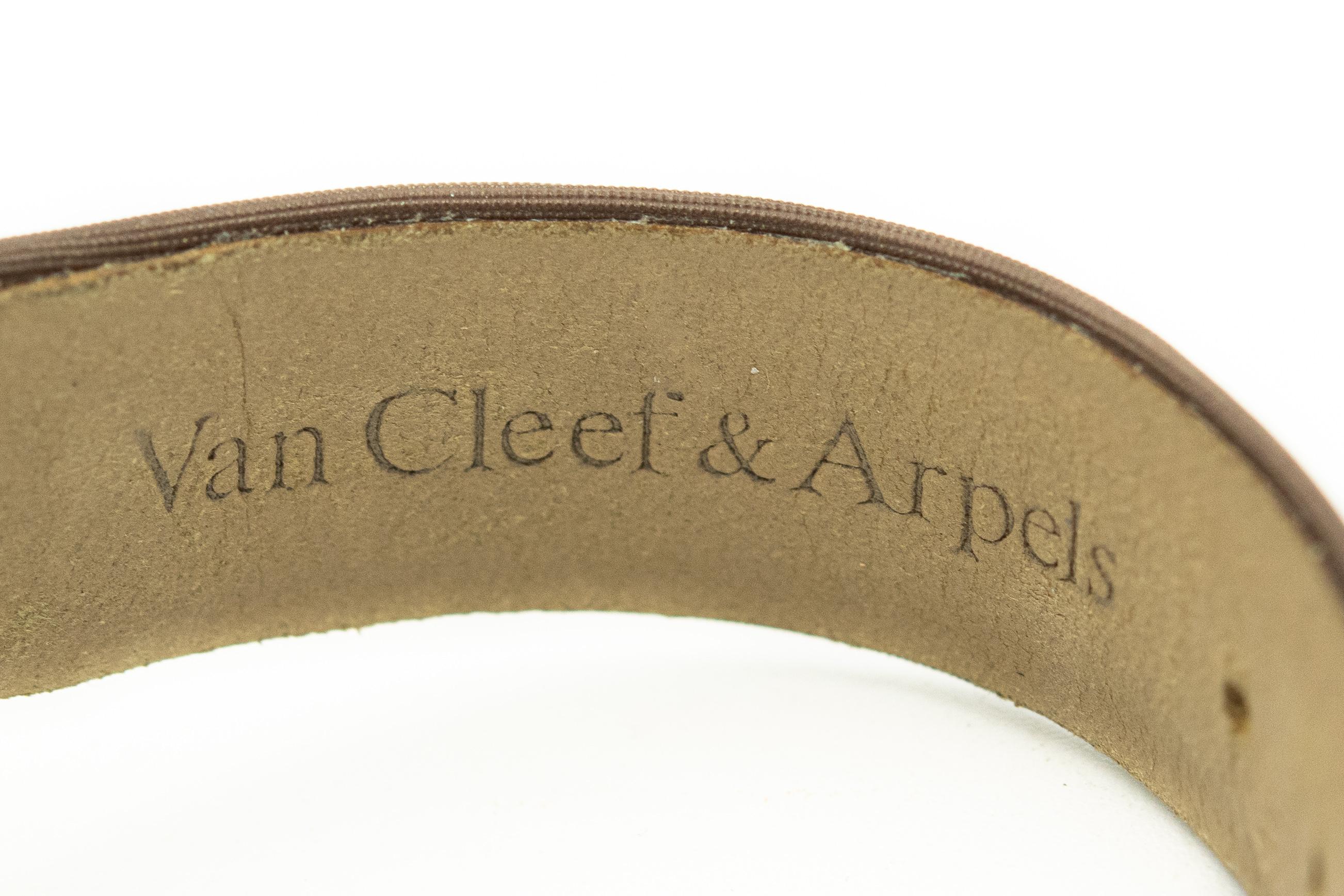 Van Cleef and Arpels Secret Pavée Diamond 18k Yellow Ladies Watch Ref ...