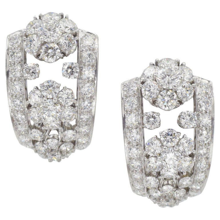 Van Cleef and Arpels "Snowflake" Ear-Clips For Sale at 1stDibs