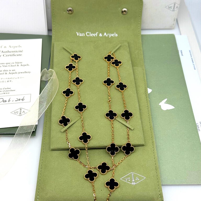 Van Cleef and Arpels Vintage Alhambra 20 Motifs Black Onyx Necklace Box ...