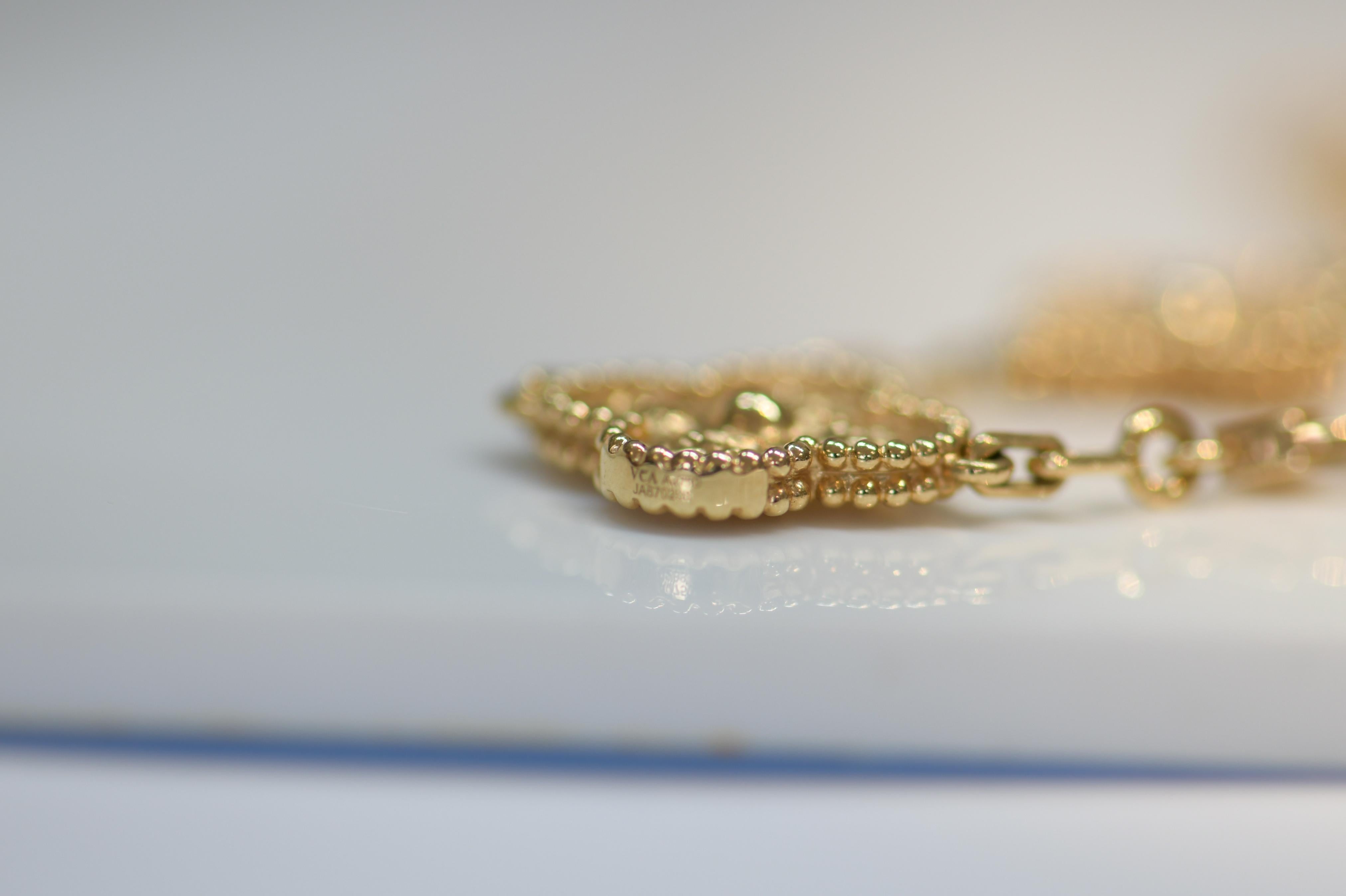Van Cleef and Arpels Vintage Alhambra Yellow Gold 5 Motif Bracelet at ...
