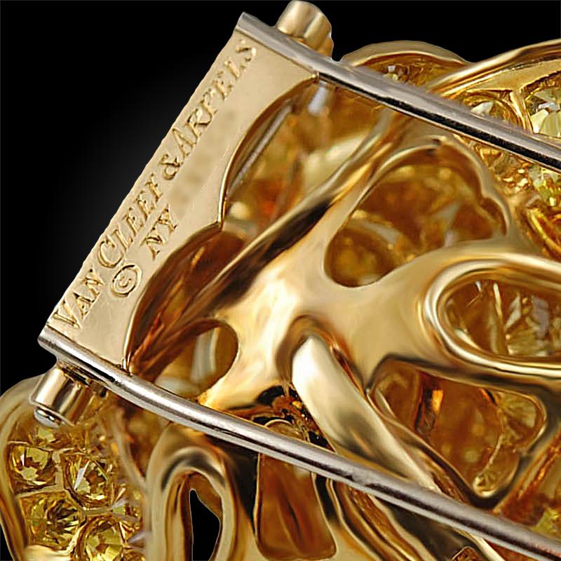 Van Cleef and Arpels Yellow Diamond Flower Brooch For Sale at 1stDibs ...