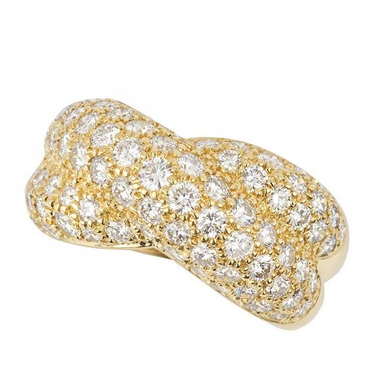Van Cleef and Arpels Yellow Gold Diamond Set Crossover Ring at 1stDibs