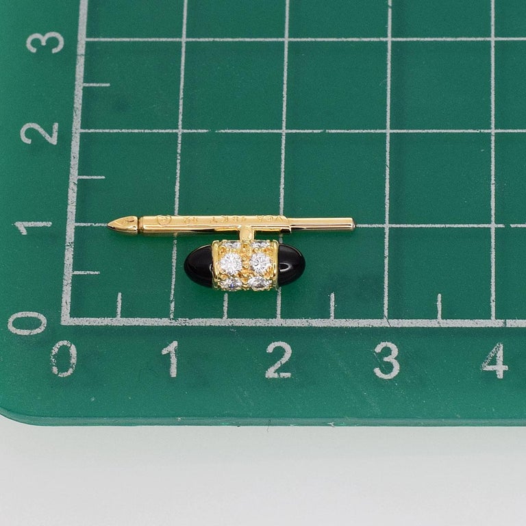 Van Cleef and Arpels Diamond Onyx 18 Karat Yellow Gold Stud Buttons For ...