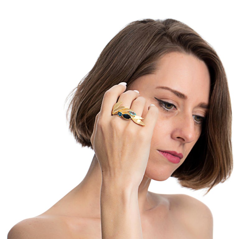 Van Gogh Irises Ring 'Blue Sapphire, Blue Topaz, 18k Gold' For Sale at 1stDibs