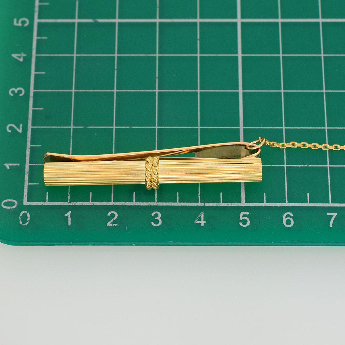 Van Cleef and Arpels 18 Karat Yellow Gold Tie Pin For Sale at 1stDibs