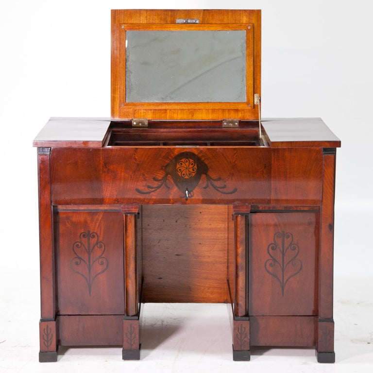 Vanity Desk, probably Austria, circa 1815-1820 For Sale at 1stDibs