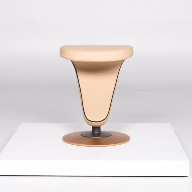 Varier Peel Designer Leather Armchair by Olav Eldøy Cream Incl. Stool ...