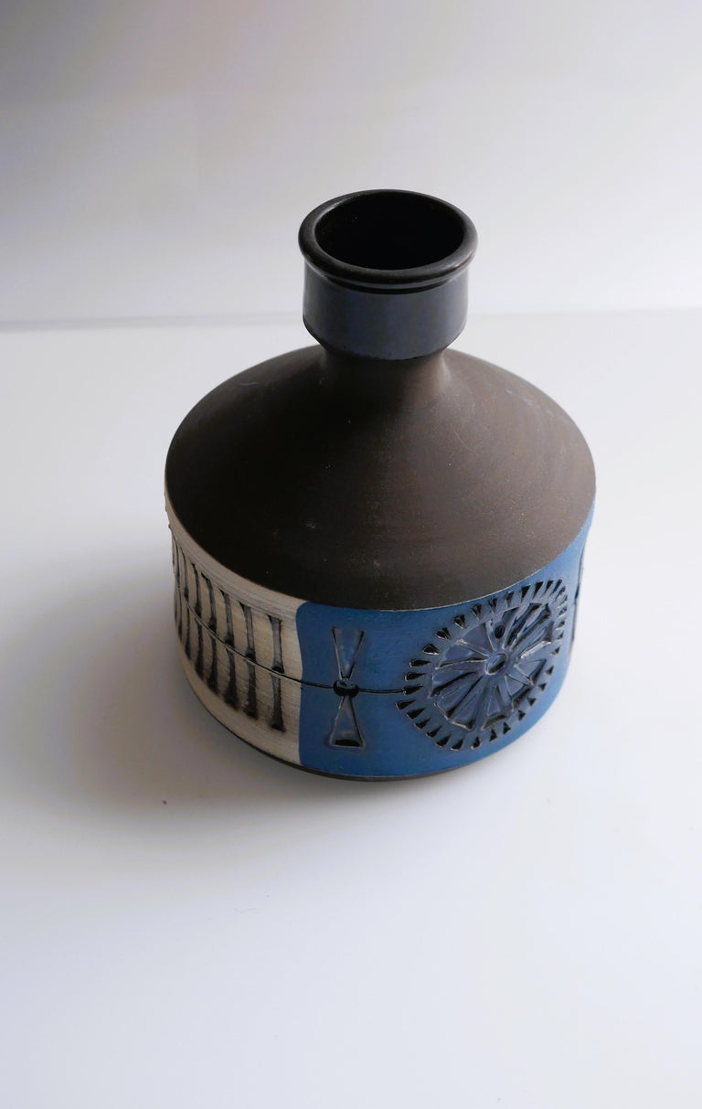 Vase from Alingsås, Sweden by Tomas Anagrius For Sale at 1stDibs