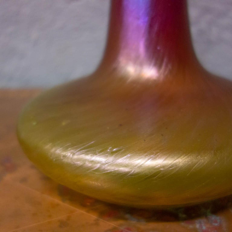 Vase in Loetz Style, Twisted Glass, circa 1910 at 1stDibs