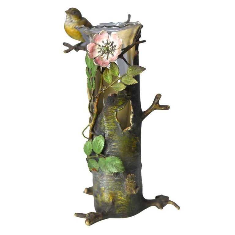 Vase Mounted by a Viennese Bronze Bird, XIXth Century For Sale at 1stDibs