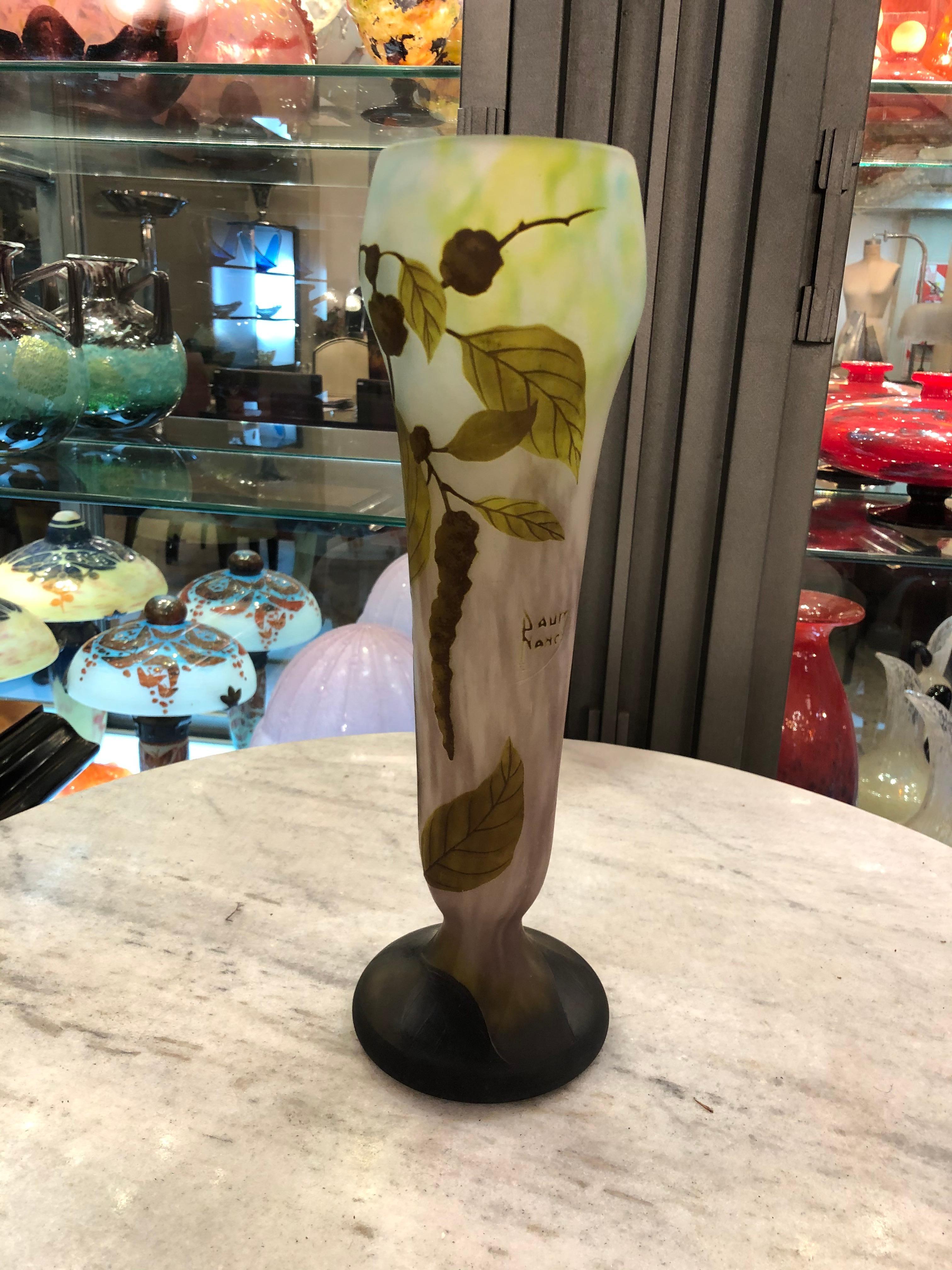 Vase, Sign: Daum Nancy , 1900 For Sale at 1stDibs