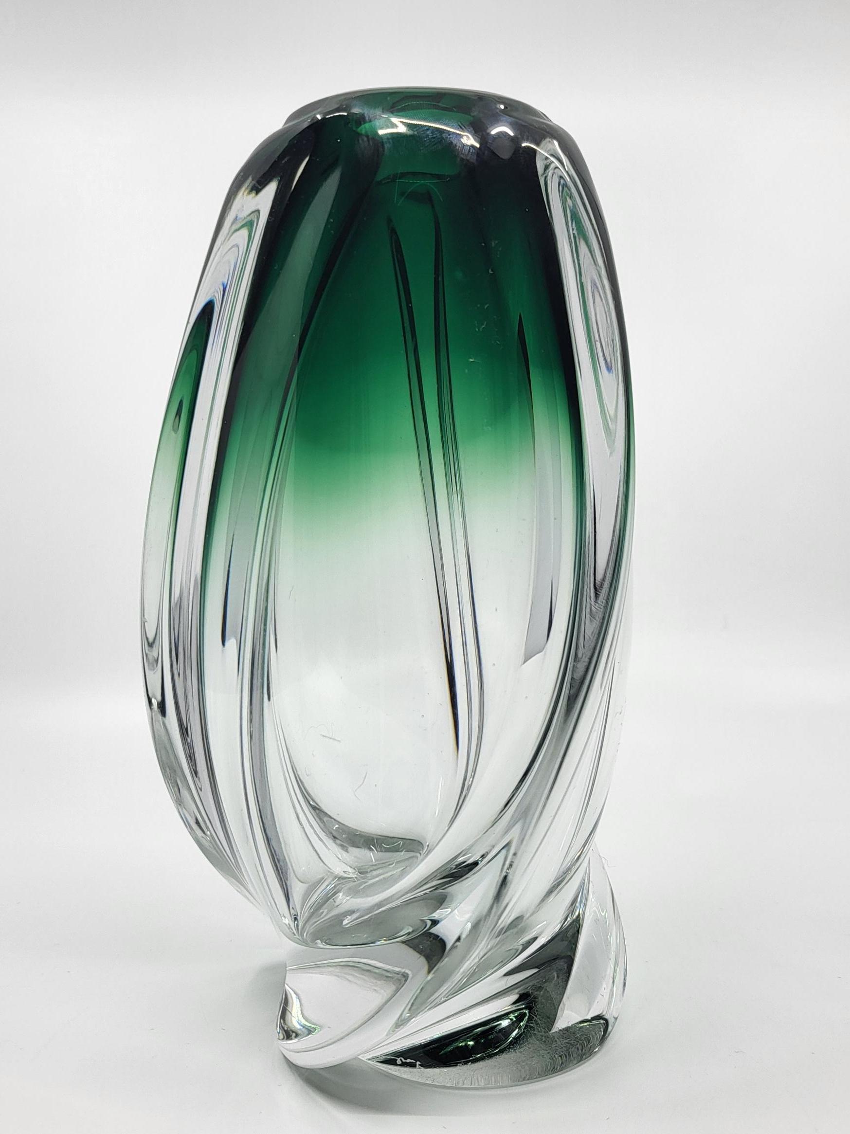 Vase Val Saint Lambert en cristal vert forme ovoïde Belgique Vintage ...