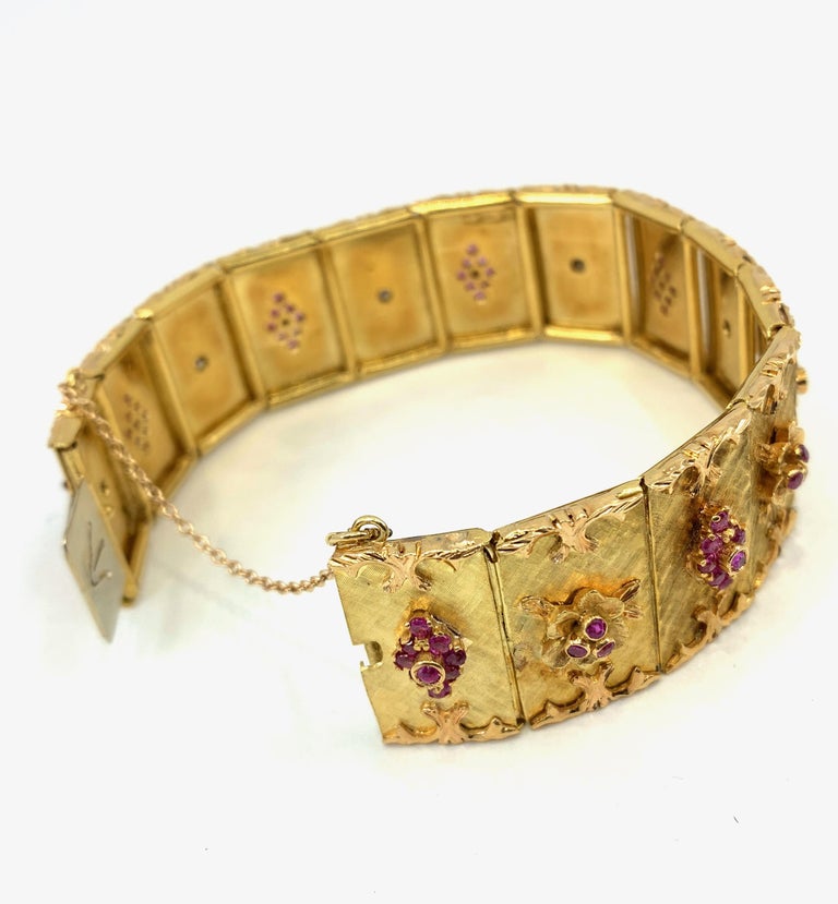Vendorafa Midcentury Ruby Panel Bracelet Set in 18 Karat Yellow and ...