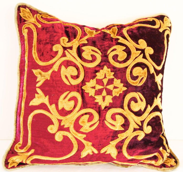 Venetian Baroque Red and Gold Velvet Pillows with Elaborate Applique ...