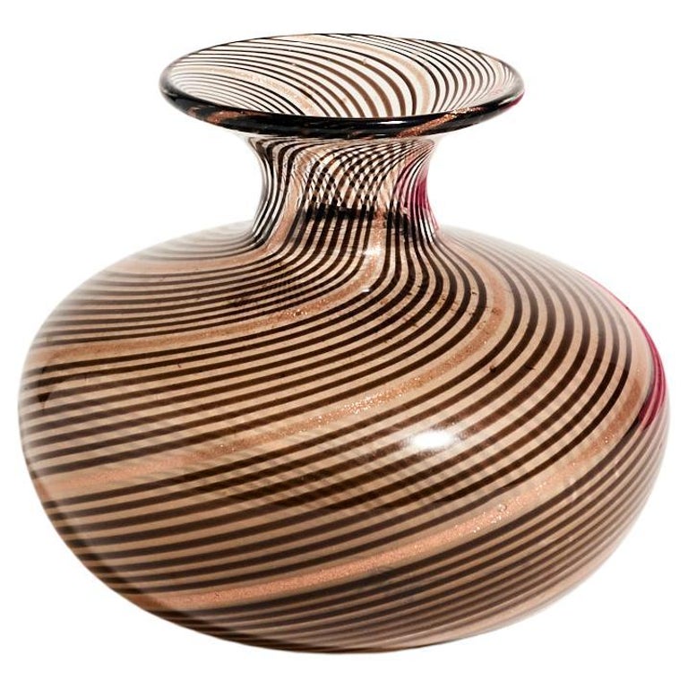 Venetian Black and Copper Swirled Vase For Sale at 1stDibs
