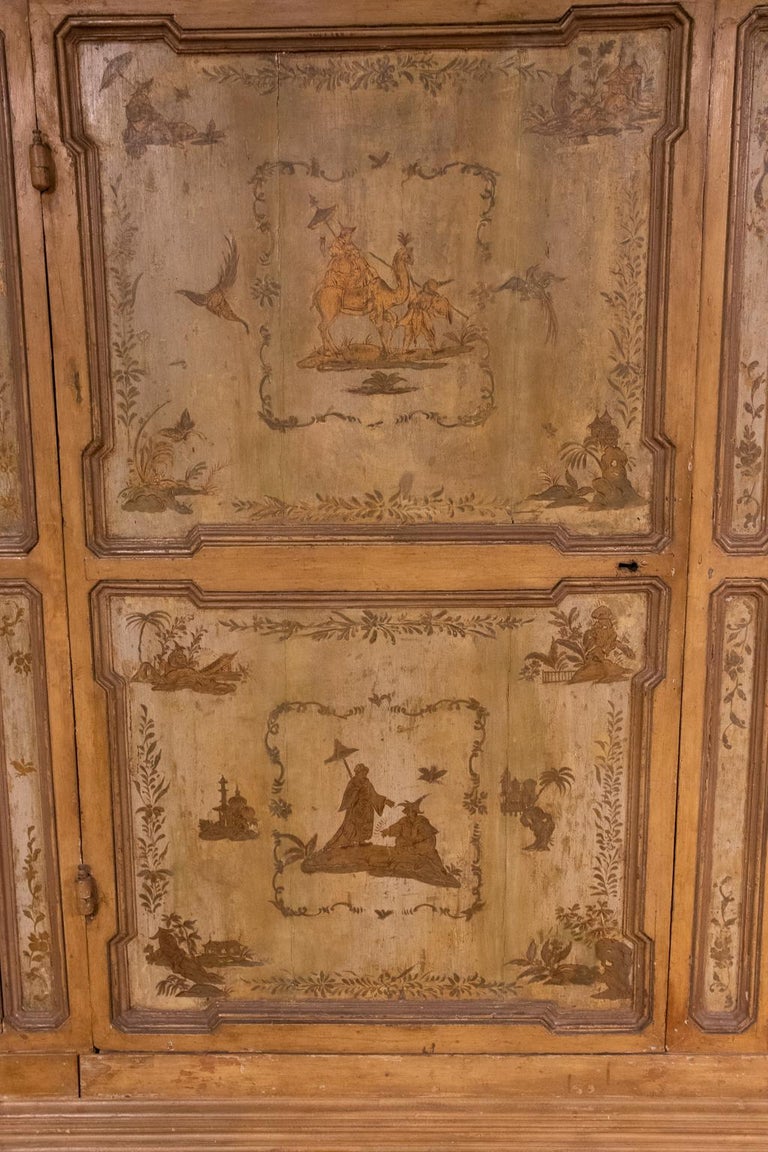 Venetian Rococo Period Green and Ochre Painted Chinoiserie Cabinet For ...