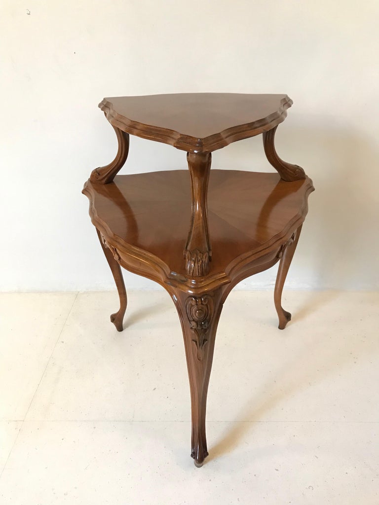 Venetian Rococo Style Walnut Triangle Side Table For Sale at 1stDibs