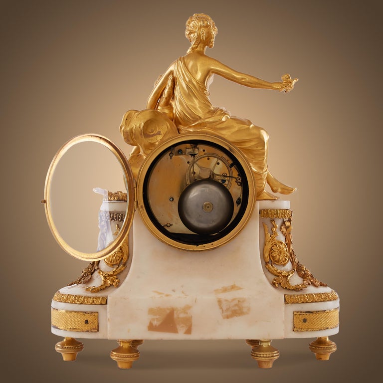 Clok antique Venus and Cupid, Louis XVI For Sale at 1stDibs