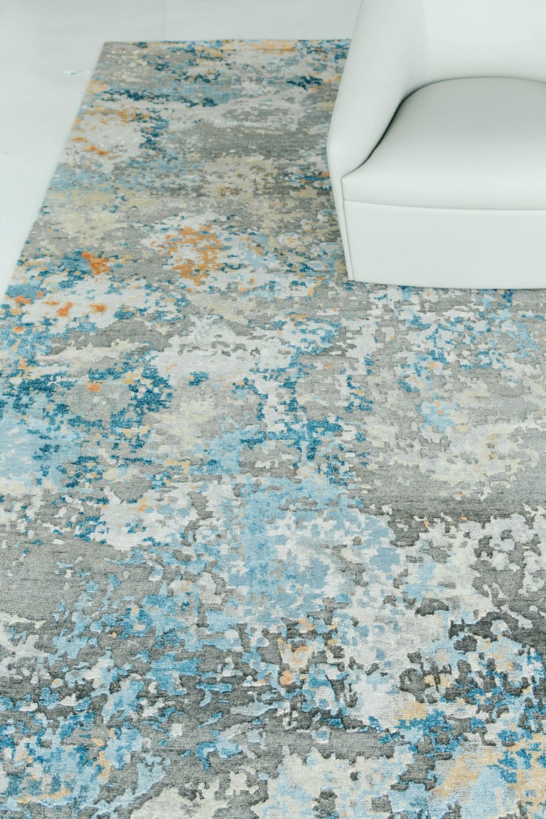 'Venus' Rug Modern Design Bamboo Silk Embossed For Sale at 1stDibs