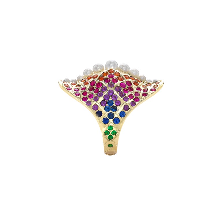 Venyx 18 Karat Gold Pearl Sapphire Colored Stone Una Rainbow Fish Ring ...