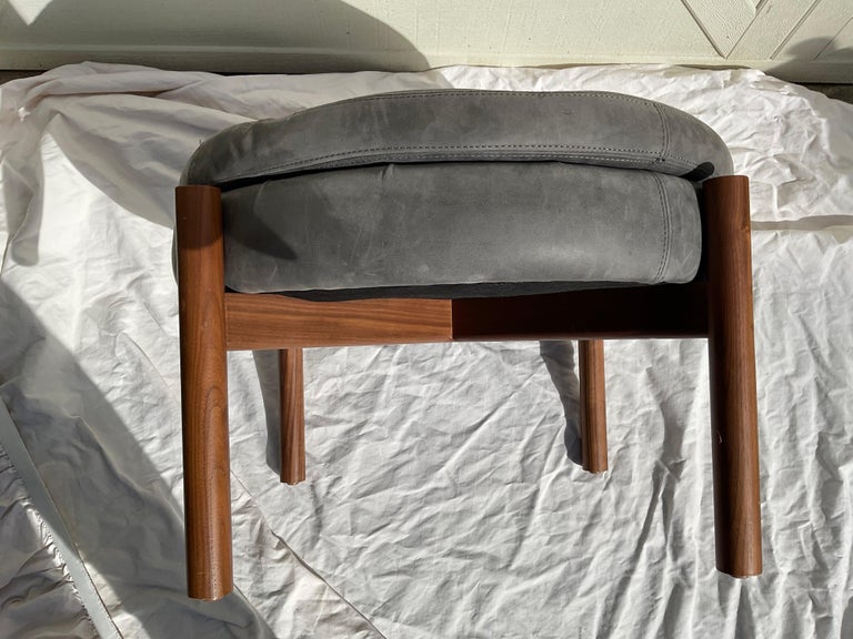 Verellen Danish Modern Walnut and Suede Ottoman For Sale at 1stDibs