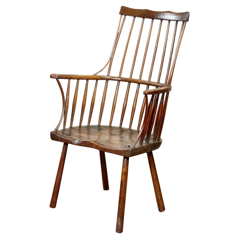Vernacular Windsor Comb Back Chair at 1stDibs