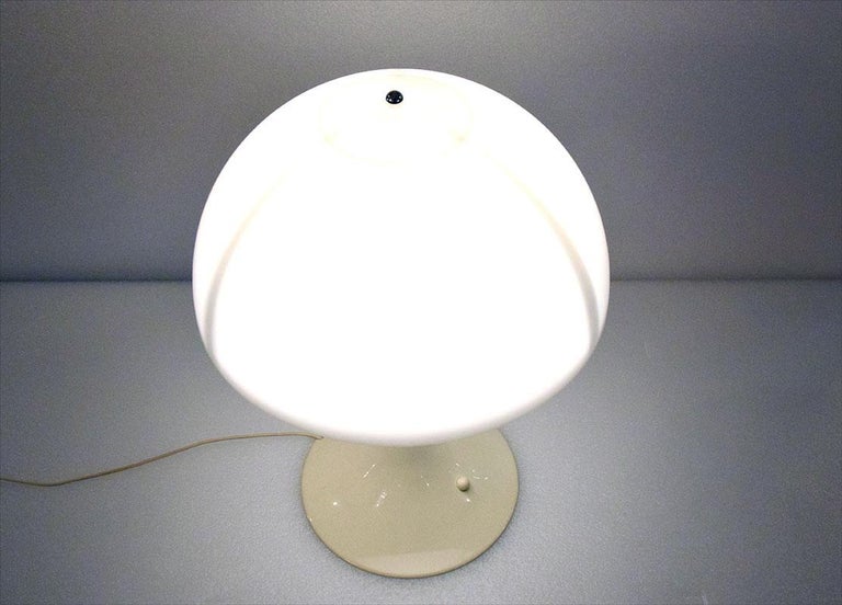 Verner Panton Panthella Table Lamp Louis Poulsen, 1970s For Sale at 1stDibs