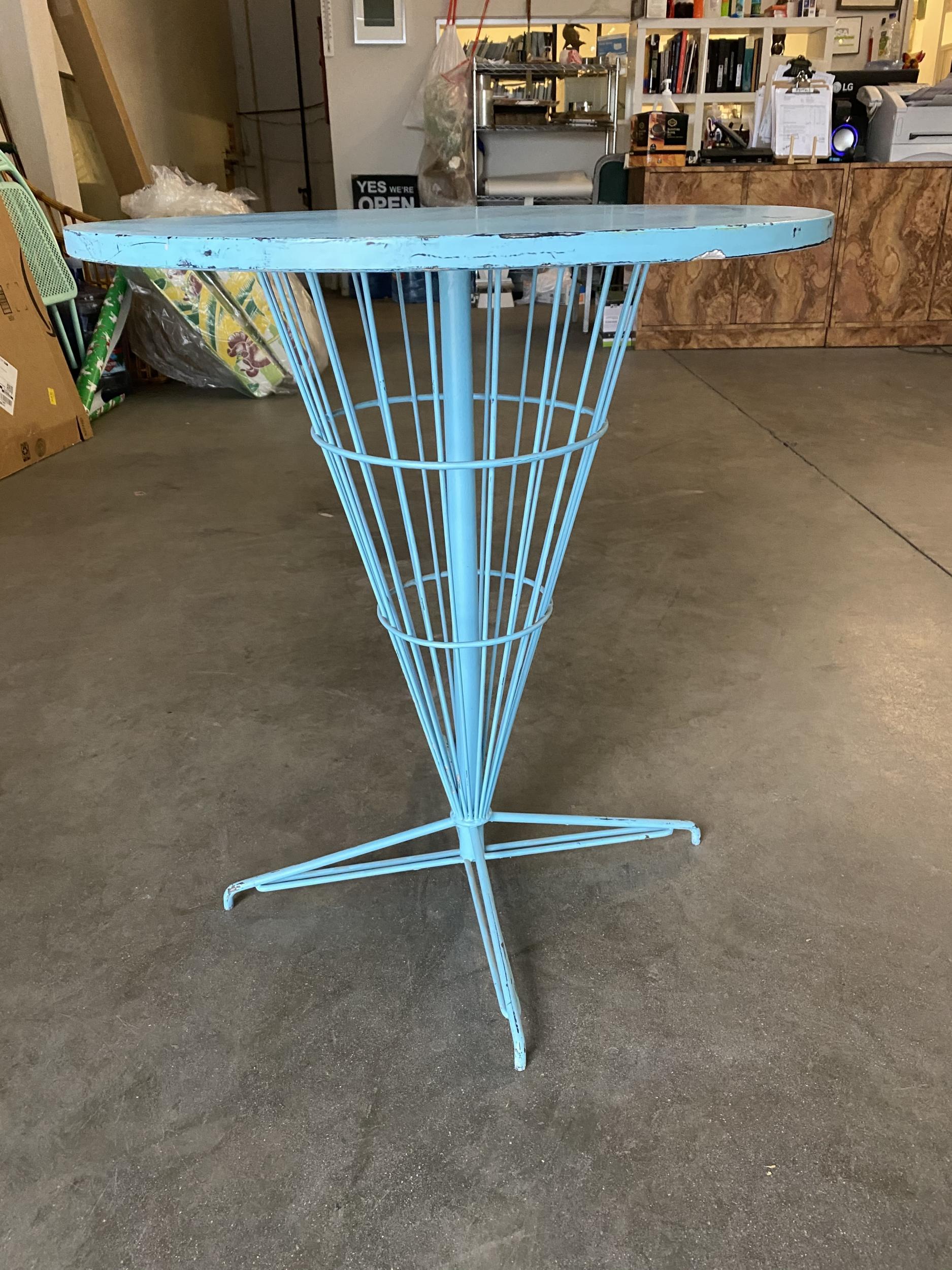 Verner Panton Style Wire "Cone" Chairs and Dining Table Patio Set at ...