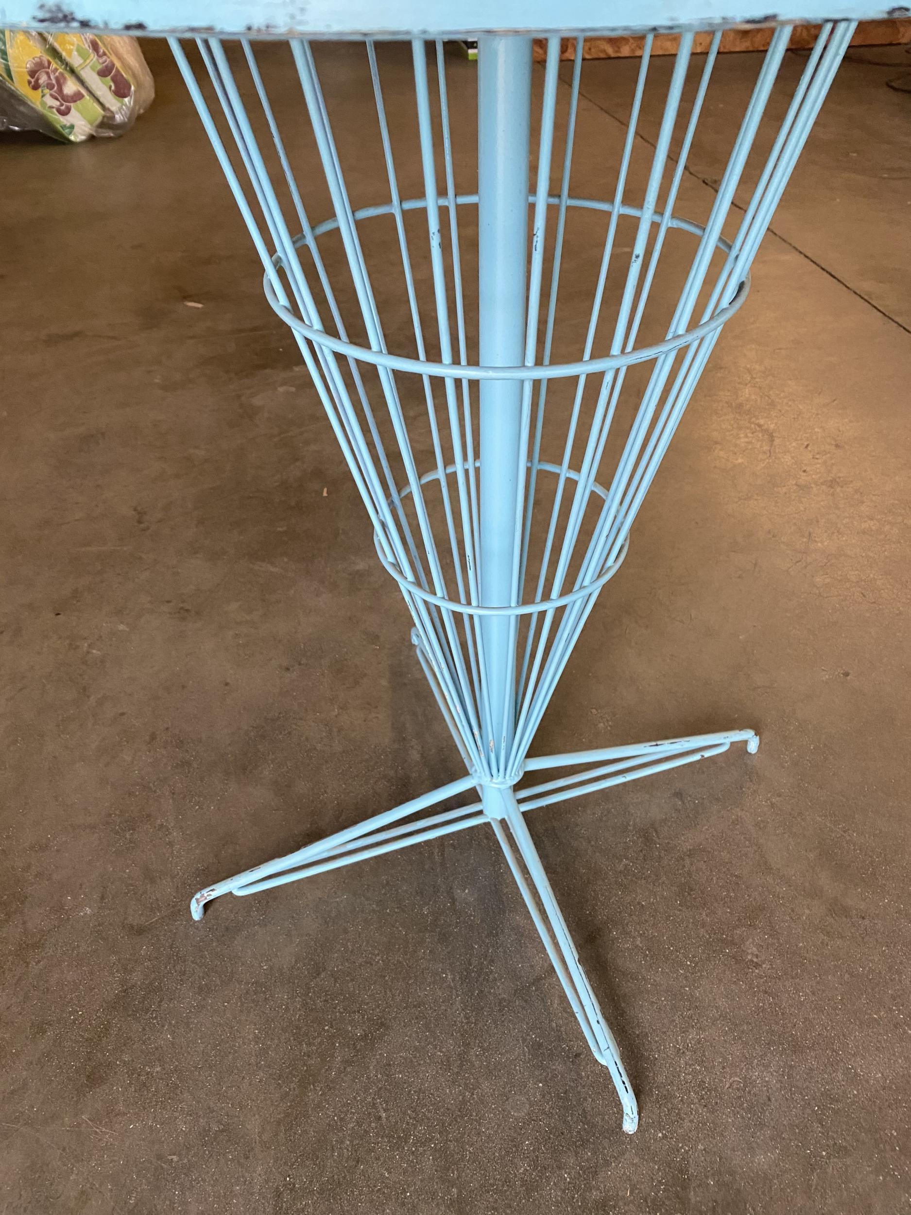 Verner Panton Style Wire "Cone" Chairs and Dining Table Patio Set at ...